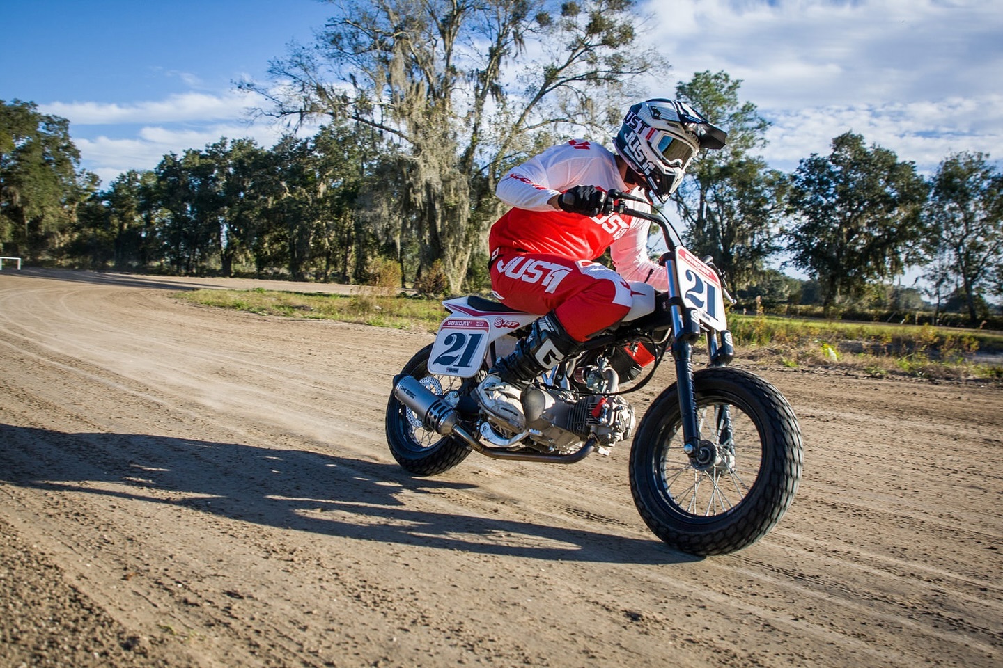 Sunday Motors – Flat Track motorcycles